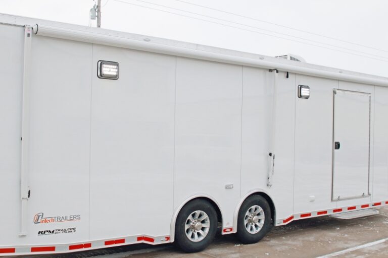 28' Custom Aluminum Trailer