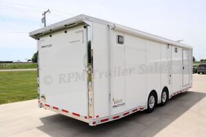28' inTech Aluminum Trailer with iCon Package