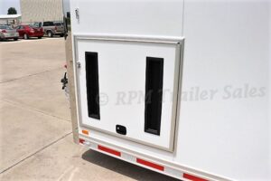 28' inTech Aluminum Trailer with iCon Package